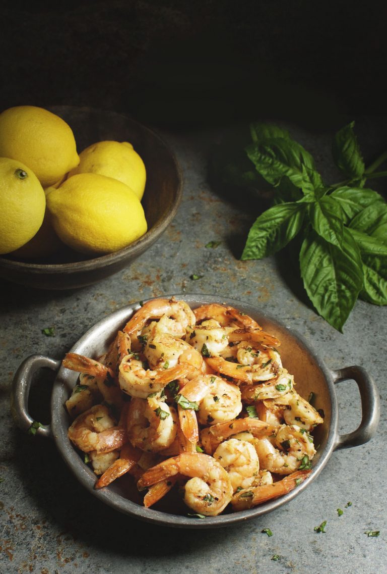 Low-Carb Garlic Basil Shrimp Recipe - Simply So Healthy